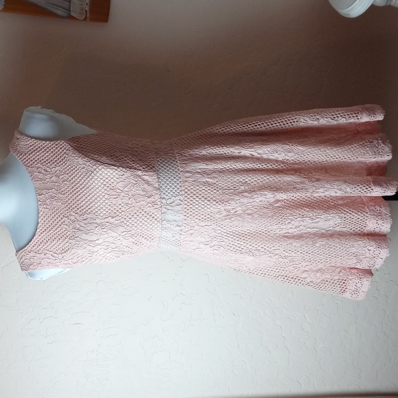 City Triangles | Dresses | City Triangles All Lace Mini Dress | Poshmark